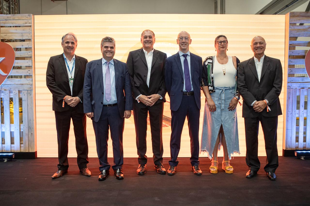 GSK AMPLIA SUA ATUAÇÃO NO BRASIL COM A INAUGURAÇÃO DE NOVO CENTRO DE ...