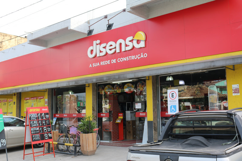 DISENSA FIRMA PARCERIAS PARA BENEFICIAR OS CLIENTES - Panorama de Negócios