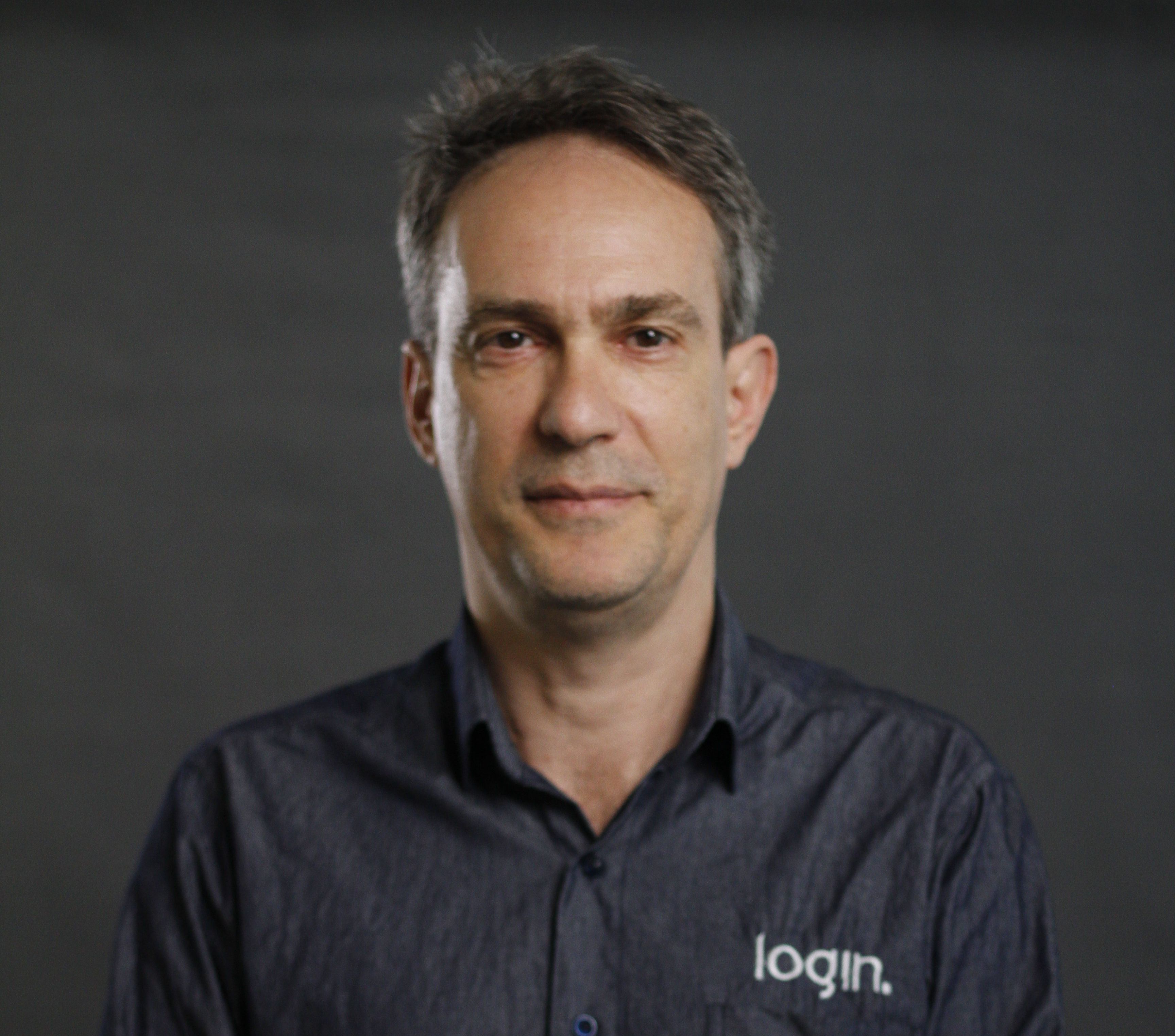 LOG-IN SE FORTALECE E APRESENTA NOVO POSICIONAMENTO DE MARCA - Panorama ...